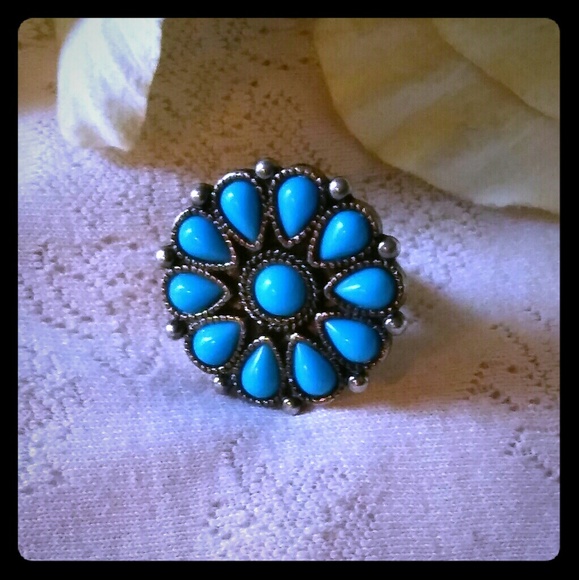 Vintage | Jewelry | Vintage Turquoise Blue Stone Cluster Ring | Poshmark